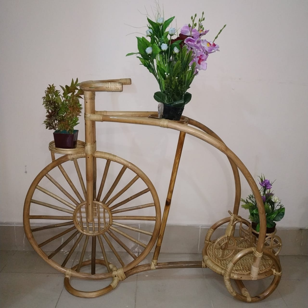 Cane made rickshaw - BeshiDeshi